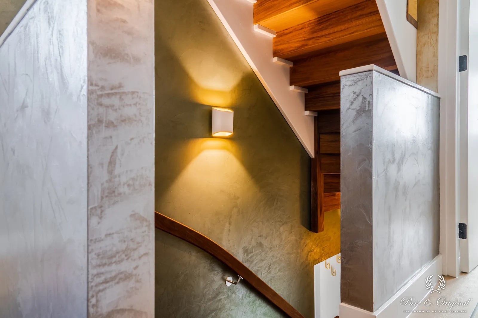 Unlock the Secrets to Stunning Metallic Paint Finishes! – Sweet Pea ...